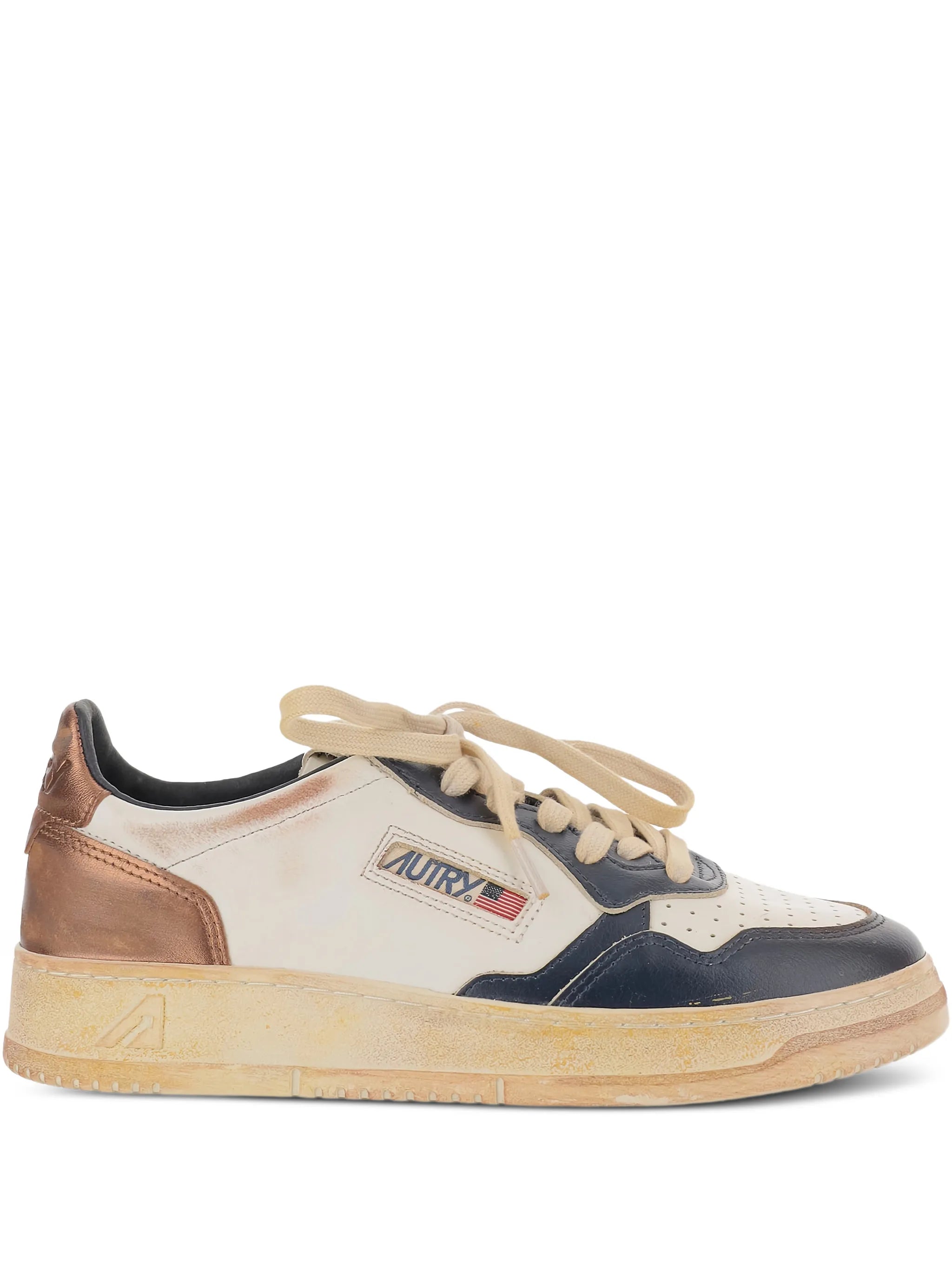 Autry Medalist Low Super Vintage Sneakers | Autry Man collection ...